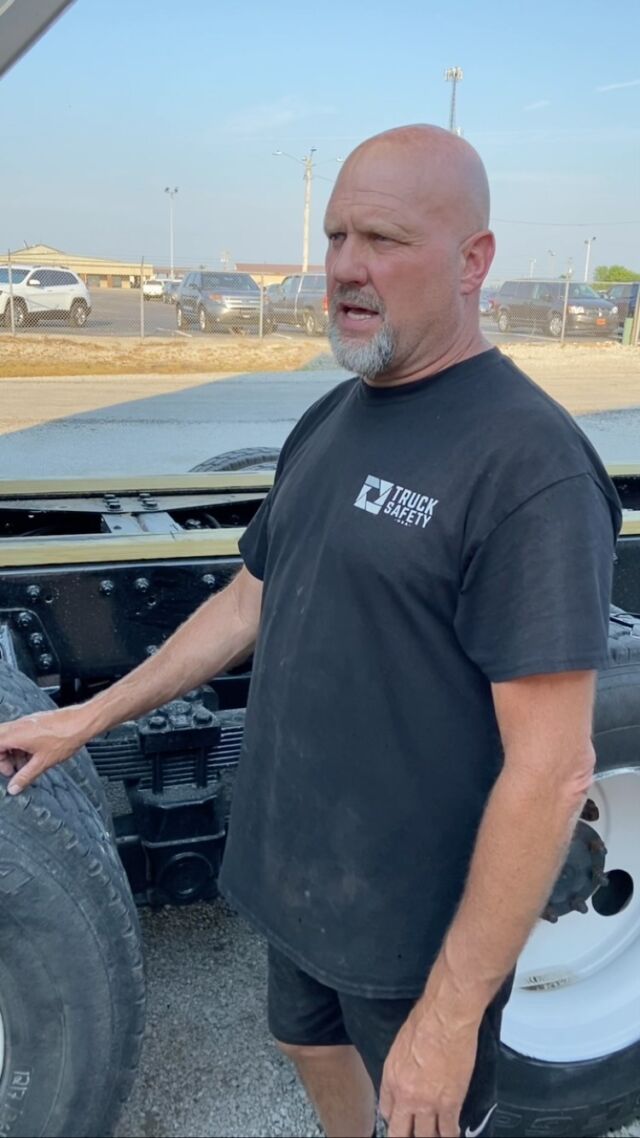 Truck Safety Equipment | Safety Stands For Dump Trucks | Truck Bed ...